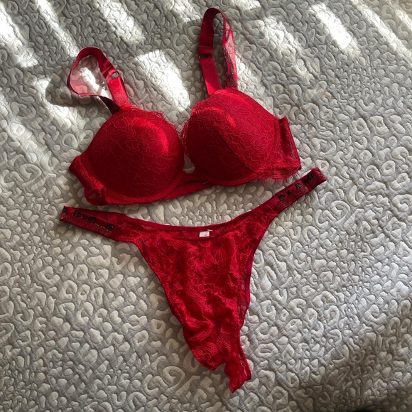 Victoria's Secret | Intimates & Sleepwear | 2piece Victorias Secret ...